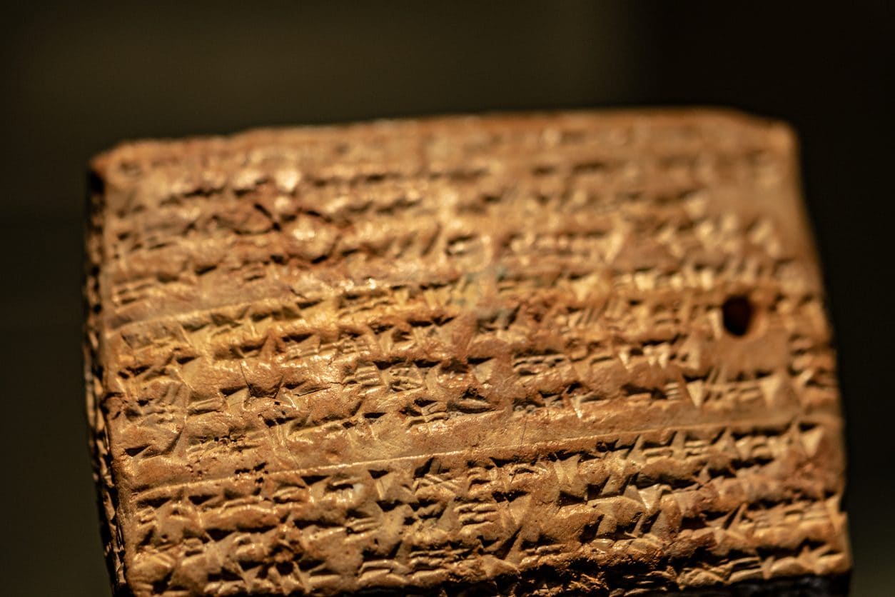 What are the ancient languages that we still don't know how to decipher ...
